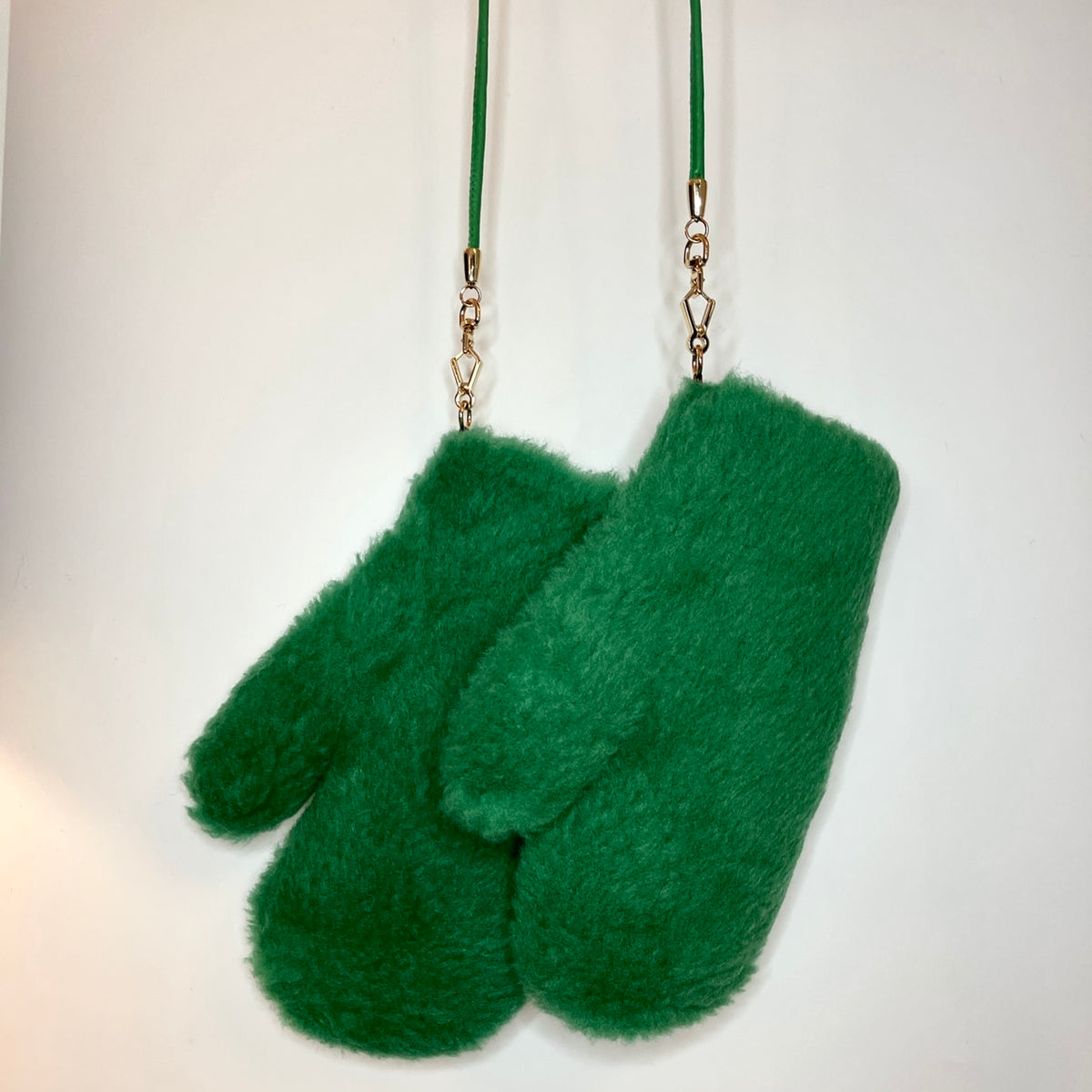 Wool mix mittens/gloves with cord – Nell and Digby